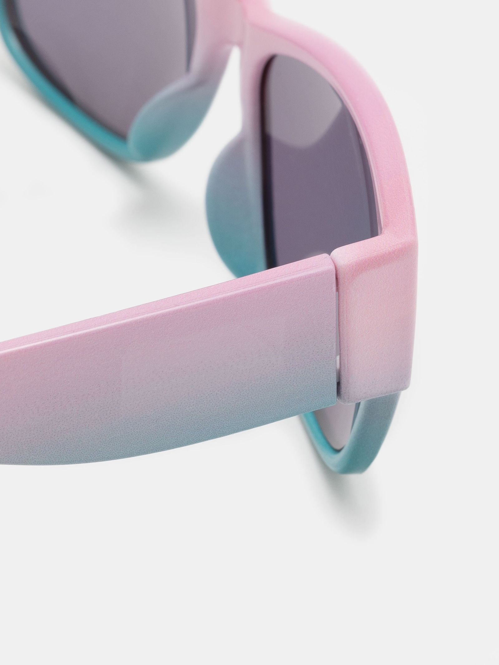 Custom Sunglasses: Design Your Own Personalized Sunglasses