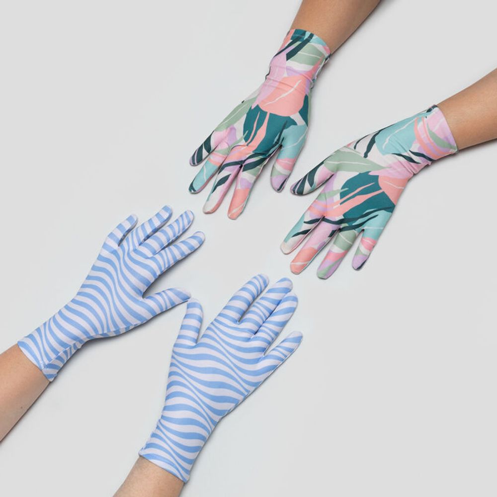 Custom Men's & Women's Gloves. Personalized Gloves.
