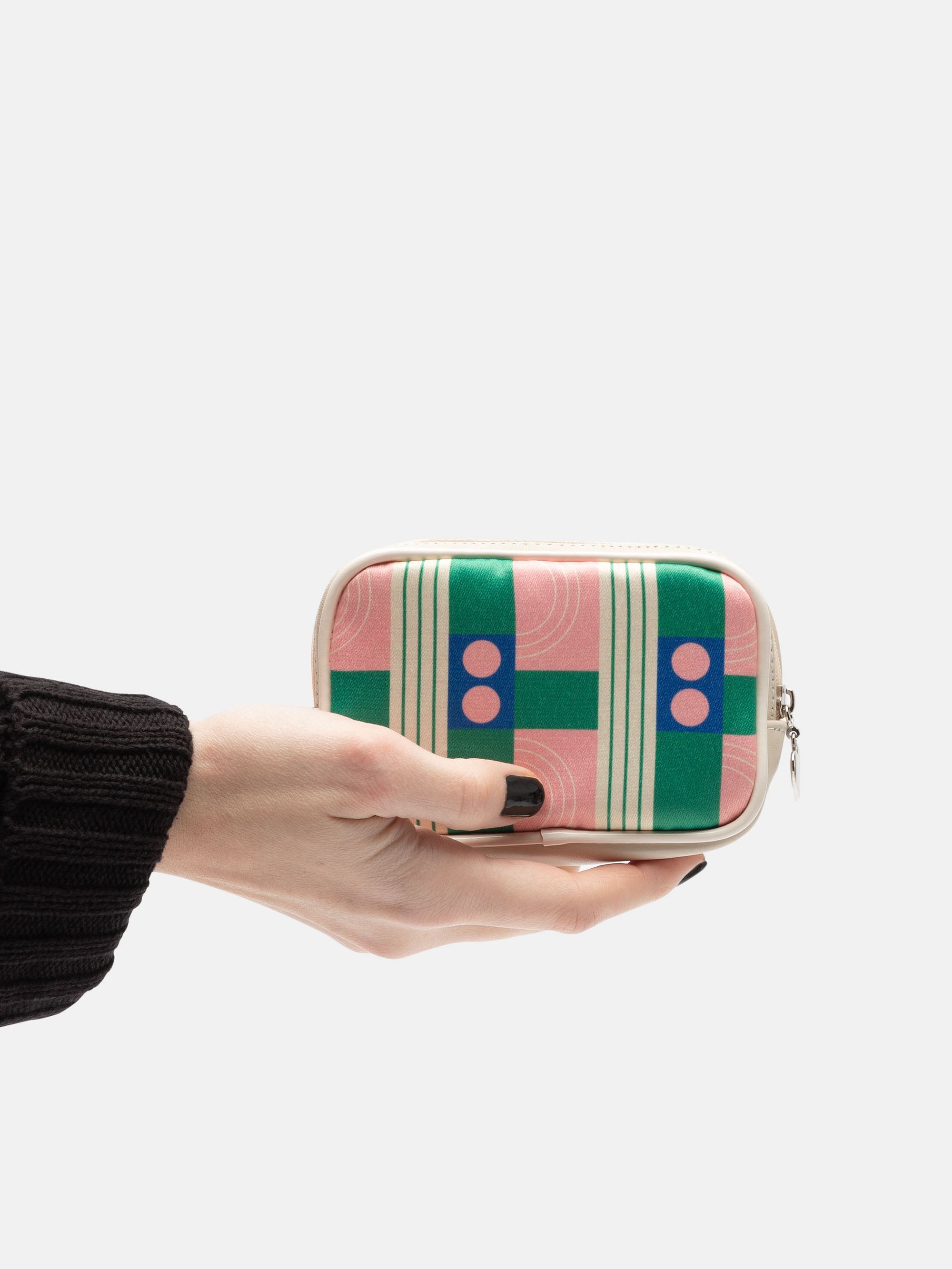 Custom Pouches | Design Your Own Pouch Bag Online