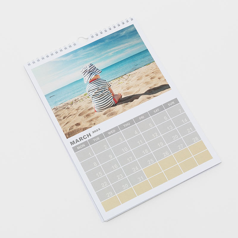 Personalised Photo Calendars 2025. Custom Photo Calendar Printing