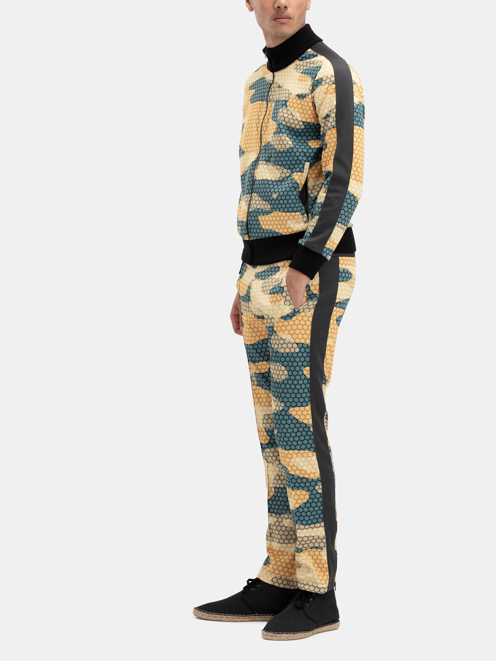 Custom Jogging Jacket & Pants. Tracksuit Printing.